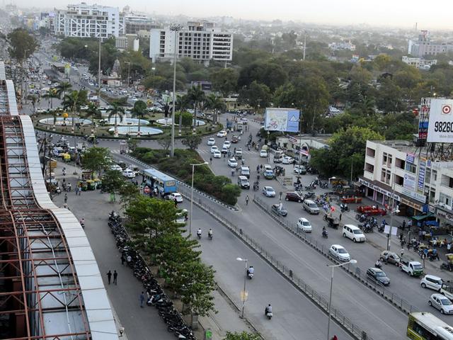 IDA mulls 5 flyovers at main business areas in Indore to ease traffic ...