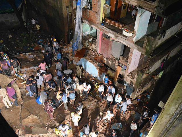 Three-storey building collapses in Thane, two dead | Mumbai news ...