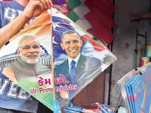 Sky's the limit for Mobama: Modi-Obama kites in high demand | Hindustan ...