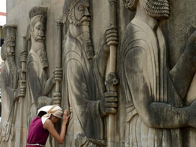 'Navroz' fervour: Parsi community celebrates New Year | Hindustan Times