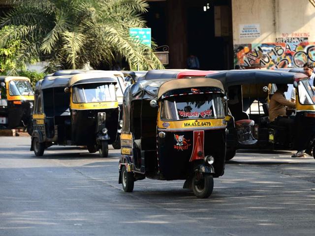 Should taxi and auto drivers know Marathi, or Mumbai? | Hindustan Times