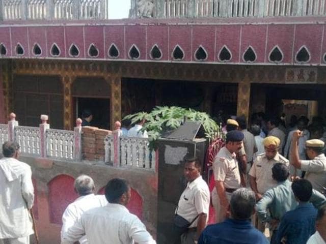 Forensic team says fire that killed Dalit kids started inside room ...