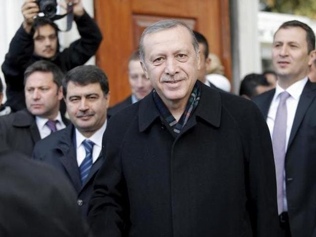 Turkey prez Erdogan must use victory to unite deeply divided country ...