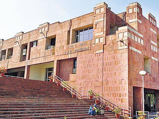 JNU students screen film on beef eating habits | Hindustan Times
