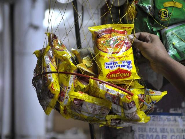 Rivals offer discounts, freebies to take on Maggi 2.0 | Business News
