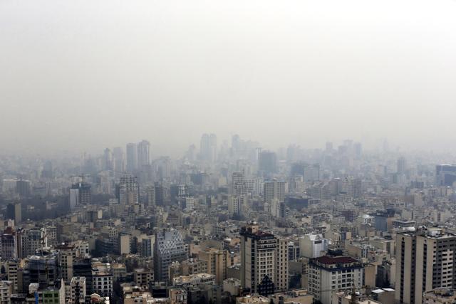Iran: Pollution in Tehran forces cancellation of 2 football matches ...