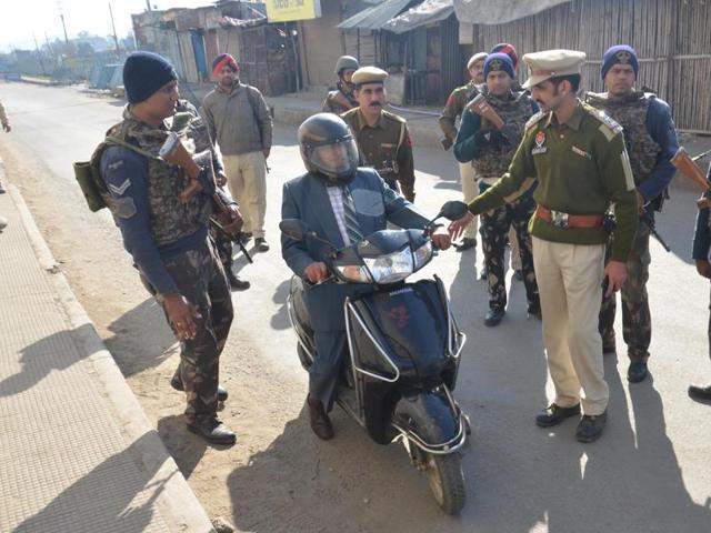 Pathankot attack: 3 students taken into custody in Lahore | Latest News ...