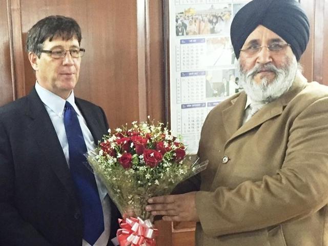 Punjabis’ contribution in Canada’s progress hailed - Hindustan Times