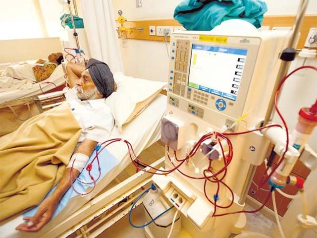 GMCH-32 opens renovated dialysis unit, crisis centre | Hindustan Times