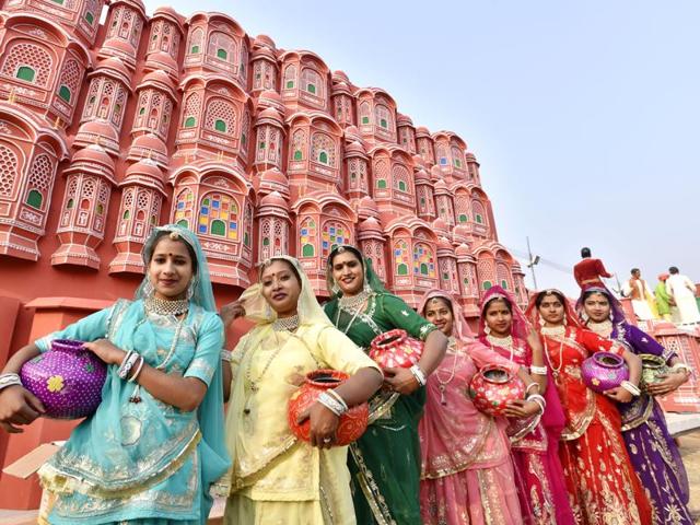 Colour, tradition: State tableaux set for Republic Day | Hindustan Times