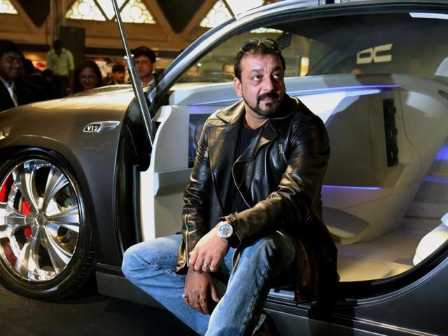 SRK, Priyanka, BigB: When Bollywood stole Delhi Auto Expo’s thunder ...