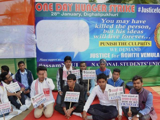 Judicial commission formed, 4 teachers go on hunger strike against V-C ...