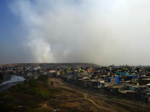 Maharashtra CM orders probe into Deonar fire | Mumbai news