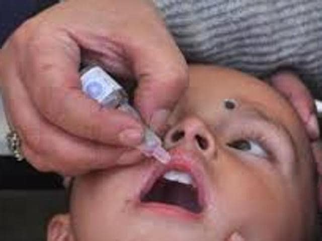 43,671 children administered anti-polio drops on Day 1 | Hindustan Times