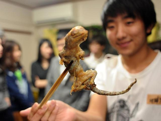 Snacking on bugs: Students at Yokohama, Japan, show how | Hindustan Times