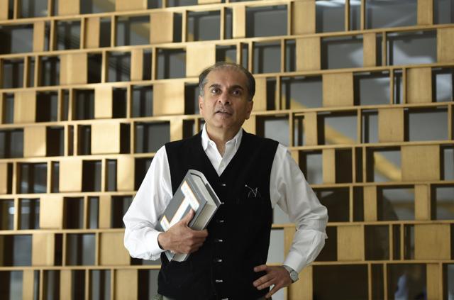 Sunil Khilnani tells 2,500 years of Indian history through 50 lives ...