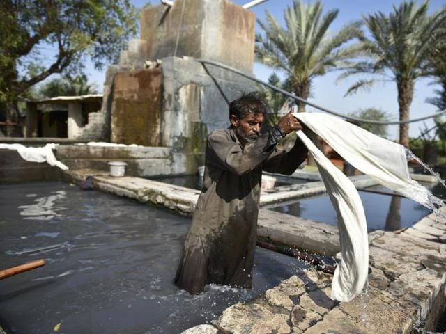 The making of an Ajrakh cloth | Hindustan Times