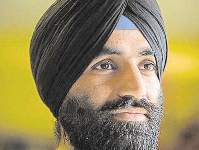 Sikh US army officer allowed to wear beard, says helps him serve nation ...