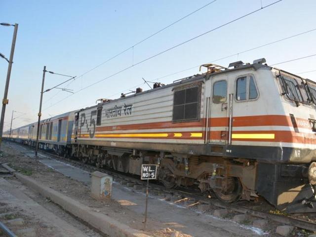 Inside India’s fastest train ‘Gatimaan Express’ | Hindustan Times