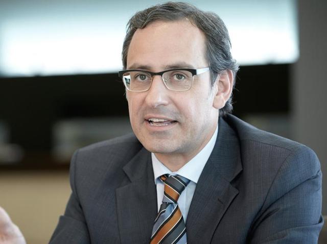 Panama Papers: Austrian bank chief quits but denies wrongdoing | World News