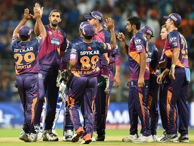 IPL: Rising Pune Supergiants beat Mumbai Indians by 9 wickets ...