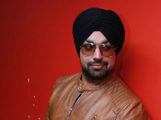 I never use crass lyrics, says Punjabi singer Deep Money | Hindustan Times