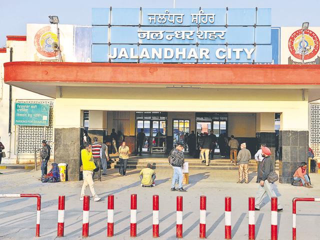 Rly division plans to rope in NRIs to upgrade Jalandhar stations ...