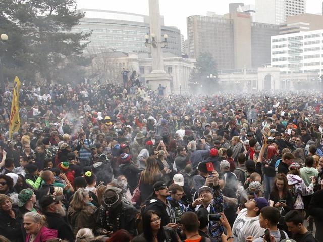 Puff puff pass: Stoners light it up to mark National Weed Day ...