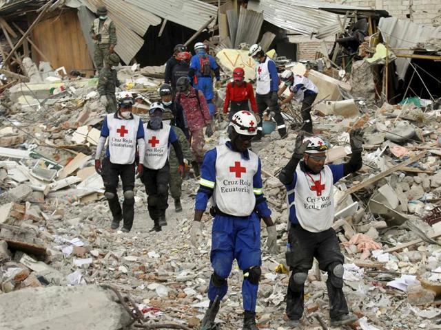 Death toll in Ecuador earthquake rises to 553: Official | World News ...