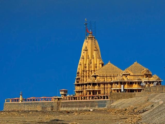 Diamond merchant, family donate 40kg gold to Somnath temple | Latest ...