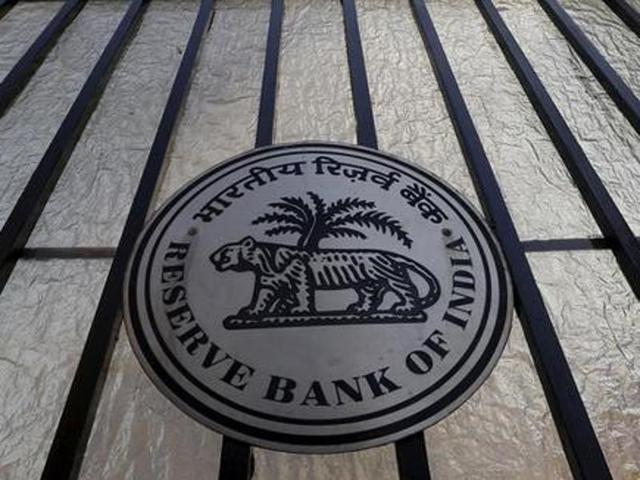 RBI tweaks guidelines on ownership in private sector banks| Business News