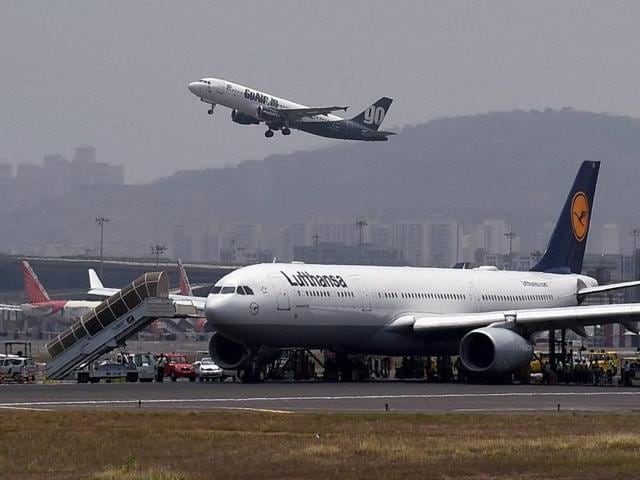 12-hour ordeal at Mumbai airport as Lufthansa plane stuck on tarmac ...