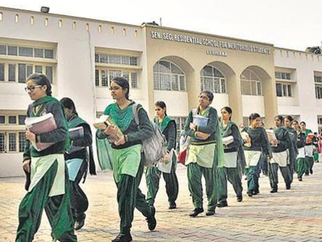 Entrance test for admission to meritorious schools in Punjab on June 12 ...