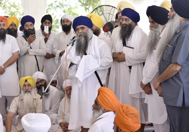 Panthic divide: Dhumma slams Akal Takht, says govt siding with ...