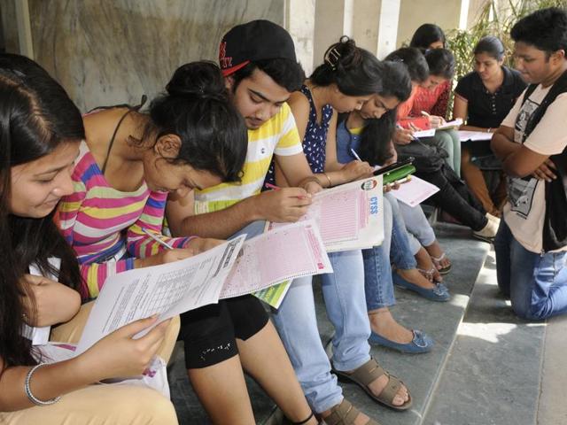 Admission: ‘Con’ aur Kaise | Hindustan Times