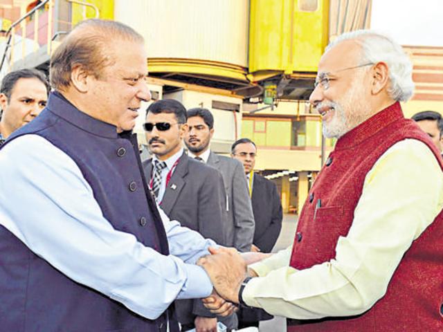 Bonhomie again: Right before heart surgery, Sharif calls PM Modi ...