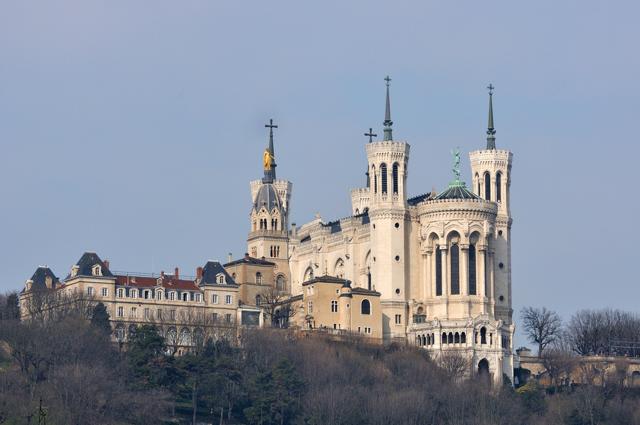 Things to see and do in Lyon (apart from breathing heavy at its beauty ...