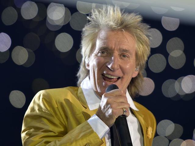 It’s Sir Rod Stewart now! Legendary rocker knighted | Hindustan Times