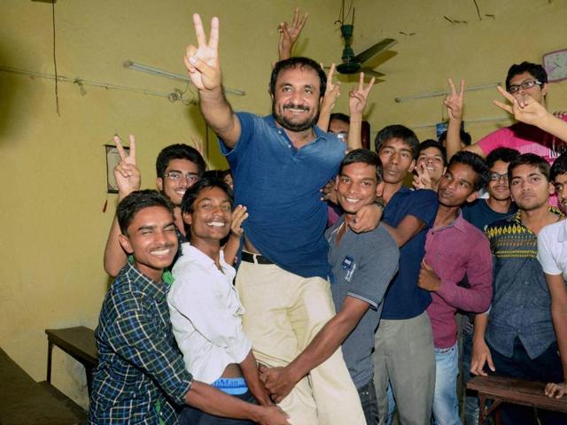 JEE Advanced 2016: Meet the toppers | Hindustan Times