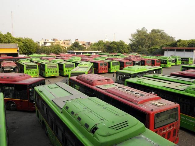 DTC didn’t buy buses despite having money: CAG report | Latest News Delhi