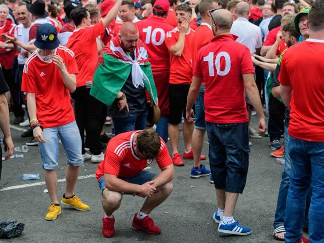 Euro 2016: England fans celebrate their team’s 2-1 defeat of Wales ...
