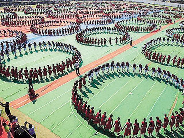 MP: Karma Naach dance makes it to Guinness World Records | Hindustan Times