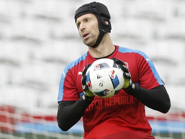 Without captain Rosicky, team must step up against Turkey: Petr Cech ...
