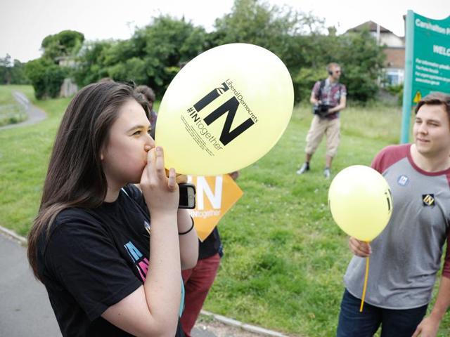 Vote Leave or Vote Remain: A last look at both sides before Britain ...
