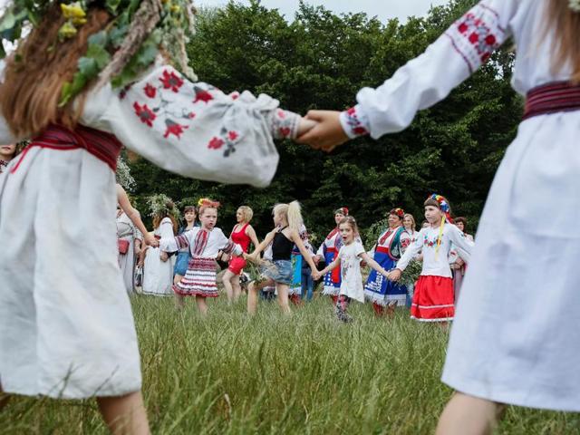 Ivana Kupala: Ukraine celebrates its pagan past with flowers and frills ...