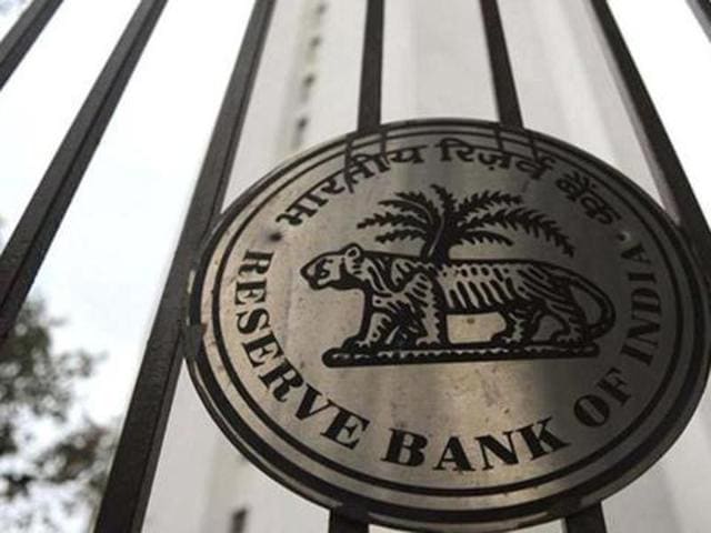 Who will be the next RBI governor? Gokarn or Panagariya| Business News