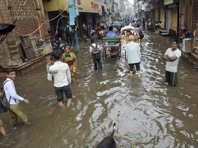 Road to monsoon misery: Trouble comes calling as rains lash India ...