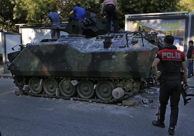 Turkey’s bungled putsch: A strangely 20th century coup | World News