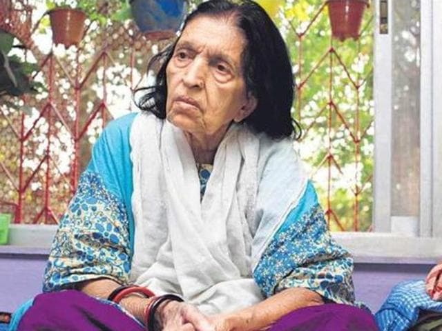 Legendary playback singer Mubarak Begum dies at 80 | Hindustan Times