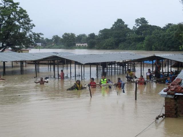 58 killed, thousands left homeless by floods and landslides in Nepal ...